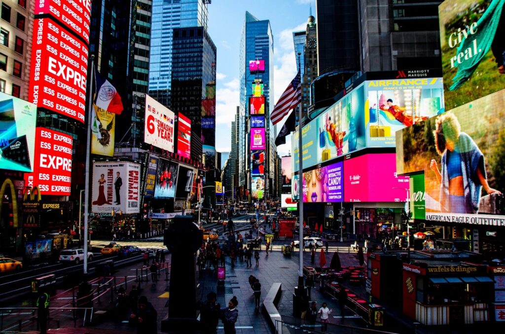 Is Times Square Advertising Worth It? An Insider Breakdown of ROI ...
